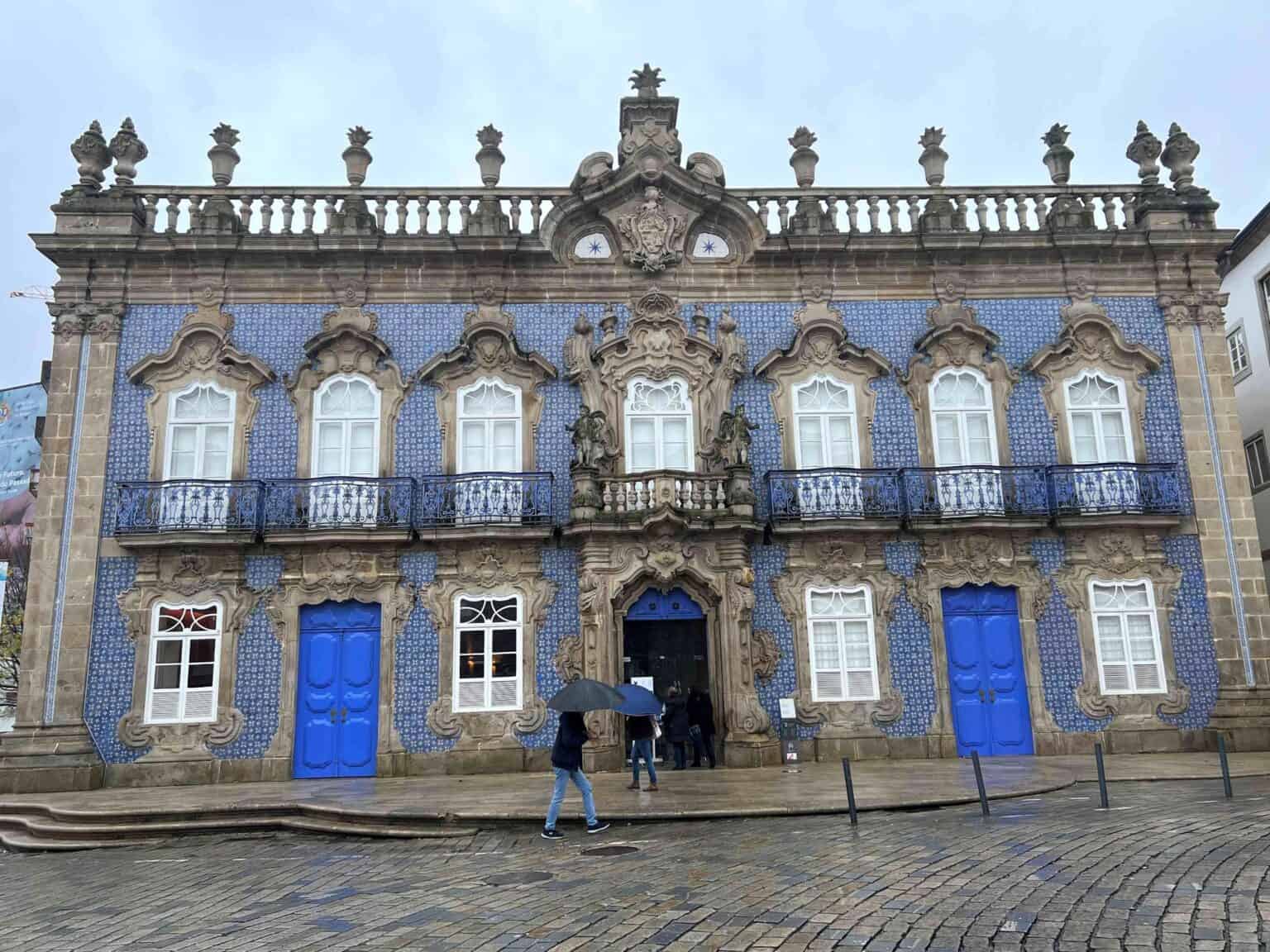 Visit Braga And Guimarães In One Day: Itinerary & Important Info ...
